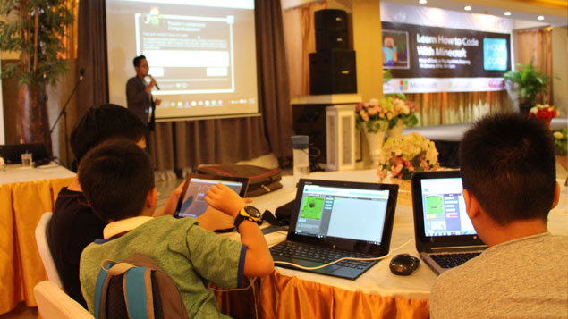Hour of Code Perkenalkan Coding Pada Anak-Anak